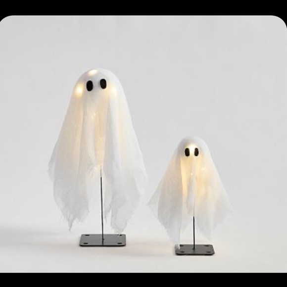 Pottery Barn | Holiday | Pottery Barn Set Of 2 Mini Ghosts | Poshmark
